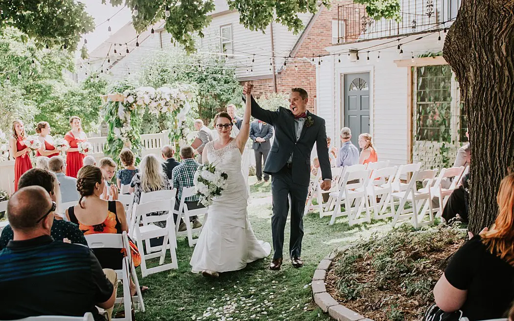 Small Backyard Wedding With Tend - How to Plan a Perfect Backyard ...